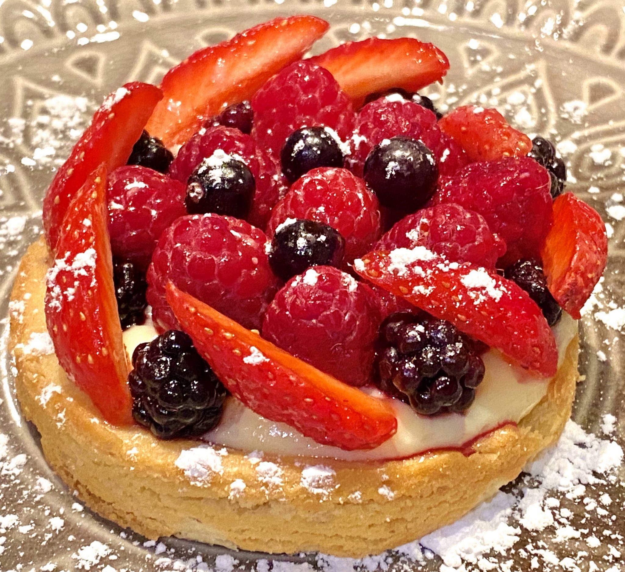 Tartelette aux fruits rouges façon sablé Breton – Karimton